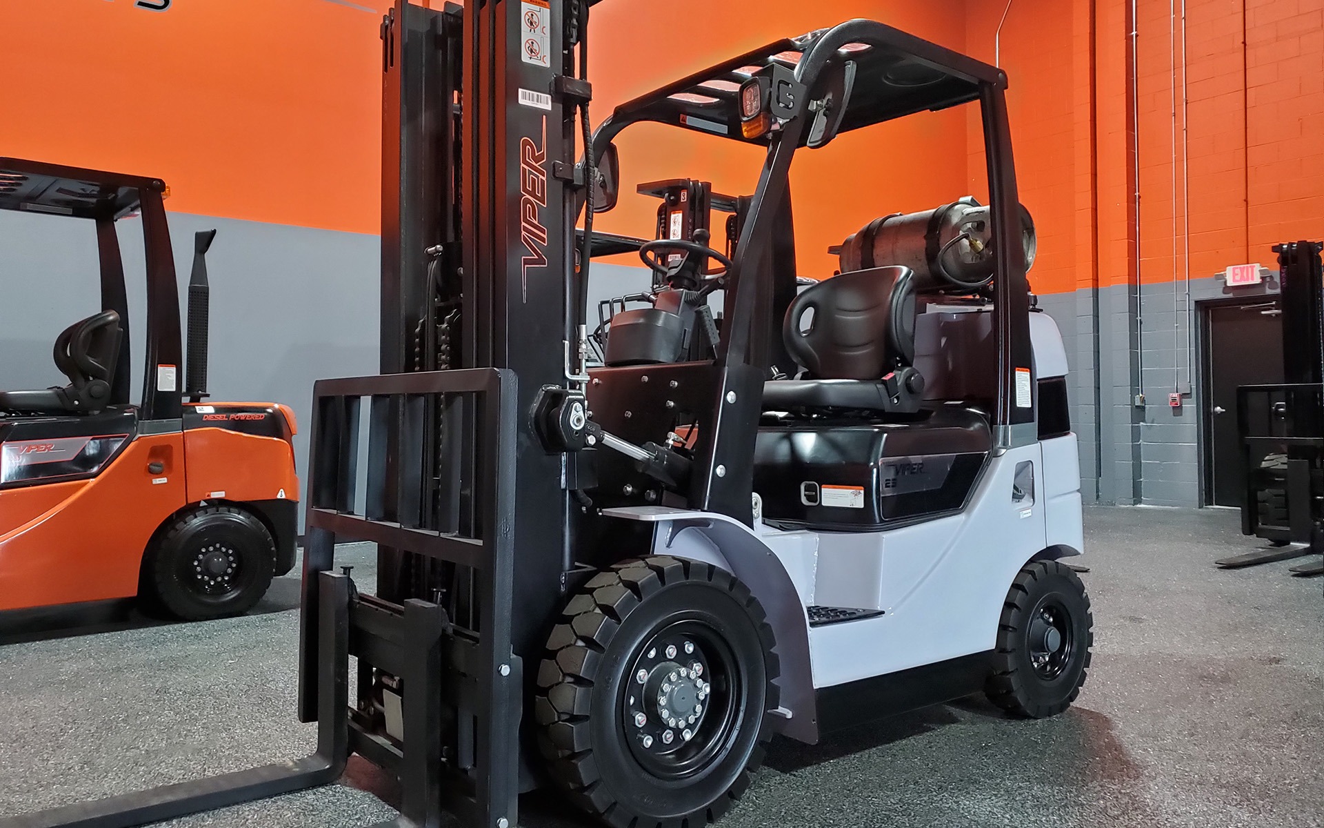 2023 VIPER FY25BCS – Torres Lift Equipment